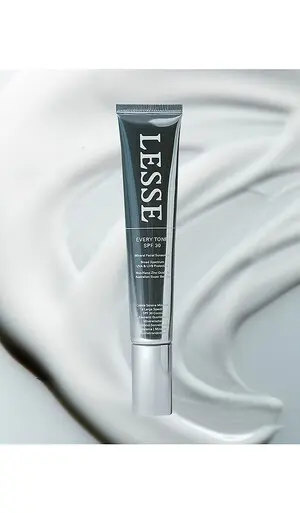 LESSE Every Tone Spf 30