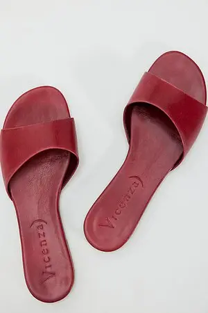 VICENZA Summer Staple Sandals - Red