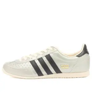 Adidas Japan W
