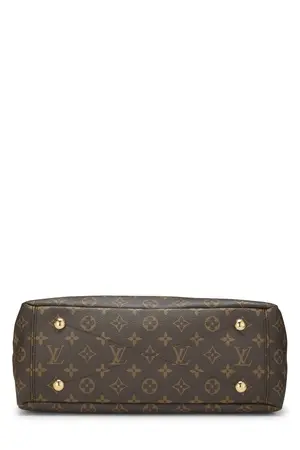 LOUIS VUITTON Monogram Canvas Pallas - Brown