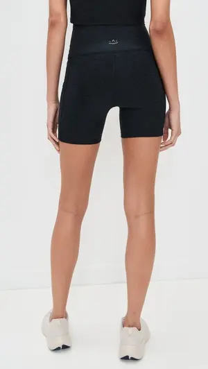 Beyond Yoga Spacedye Keep Pace Pocket 5" Shorts