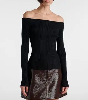 COURREGES Courrèges Off-shoulder Ribbed Knit Top - Black