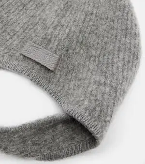 Jacquemus Ribbed-knit Alpaca And Wool-blend Hood - Grey