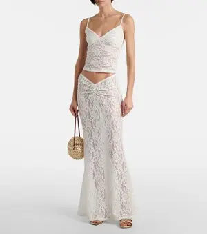 BANANHOT Floral Lace V-neck Top