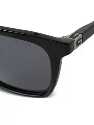 Guess Rectangle-frame Sunglasses - Black