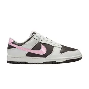 Nike Dunk Low Sneakers