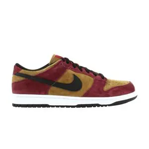 Nike Dunk Low Sneakers