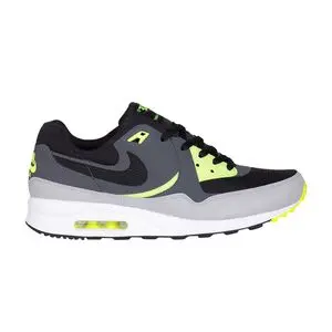 Nike Air Max Light Essential Sneakers