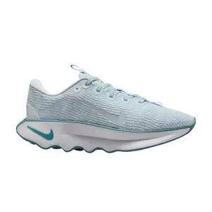 Nike Motiva Sneakers