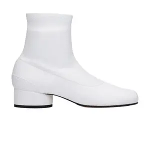 MAISON MARGIELA Tabi Ankle Boots