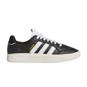 Adidas Tyshawn Low Sneakers