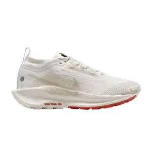 Nike Pegasus Trail Gore-tex Sneakers - Cream