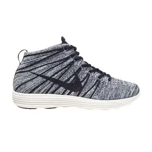 Nike Lunar Flyknit Chukka Sneakers