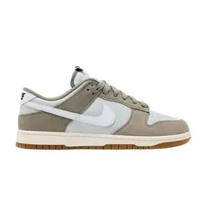 Nike Dunk Low Sneakers - Green
