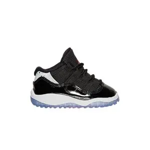 JORDAN 11 Retro Low Bt Sneakers - Black