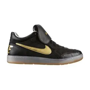 Nike Tiempo '94 Mid Sneakers