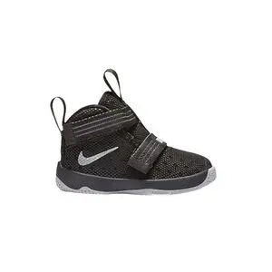 Nike Lebron Soldier 10 Td Sneakers