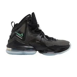 Nike Lebron 19 Gs Sneakers