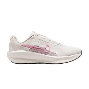 Nike Downshifter 13 Extra Wide Sneakers