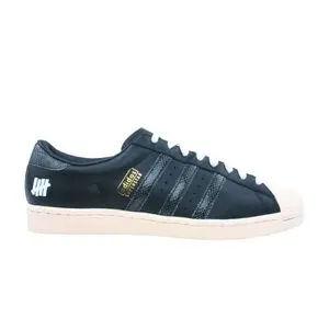 Adidas Superstar 'undefeated' Sneaker