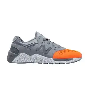 NEW BALANCE 009 Athletic Sneakers - Grey