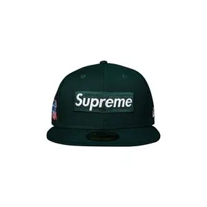 Supreme World Famous Box Logo New Era Cap - Green