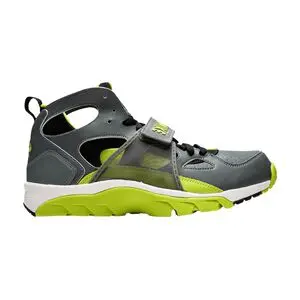 Nike Air Trainer Huarache Sneakers