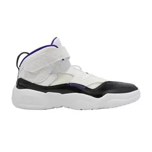 JORDAN Jumpman Two Trey Ps Sneakers