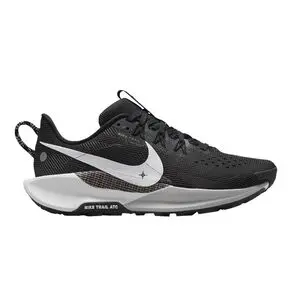 Nike Pegasus Trail Sneakers