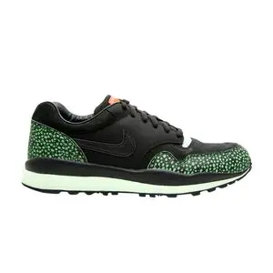 Nike Air Safari Supreme Sneakers