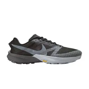 Nike Kiger Sneakers