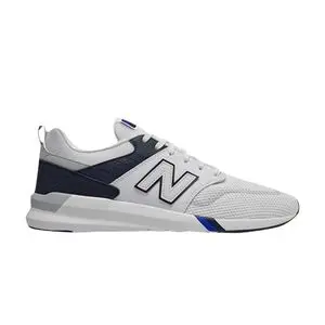 NEW BALANCE 009v1 Sneakers