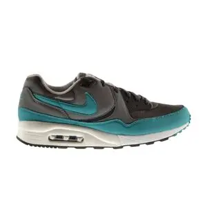 Nike Air Max Light Essential Sneakers