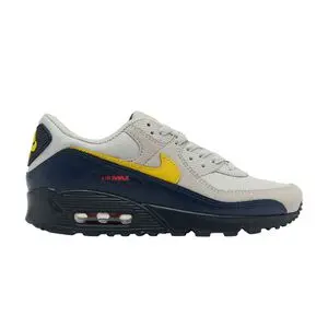 Nike Men's 90s Style Sneakers