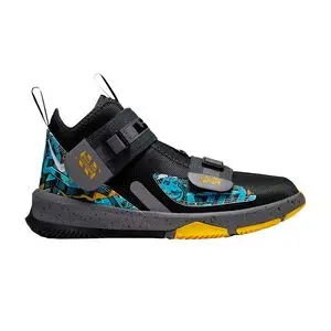 Nike Lebron Soldier 13 Bg Sneakers - Black