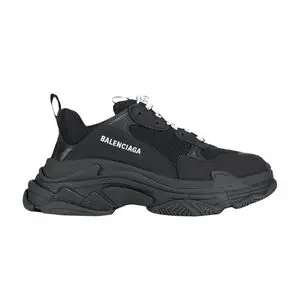 Balenciaga Triple S Sneaker - Black