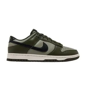 Women's Nike Dunk Low