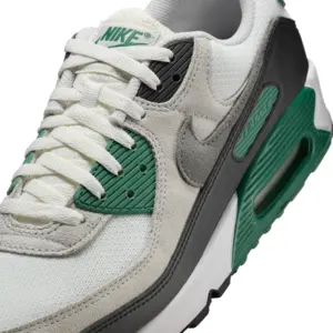 Nike Air Max 90 Sneakers - White