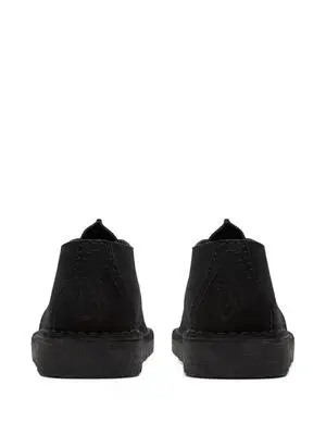 Clarks Wallabee Suede Desert Boots - Black