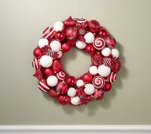 KRINGLE EXPRESS 22' Lit Shatterproof Ornament Wreath - One-color