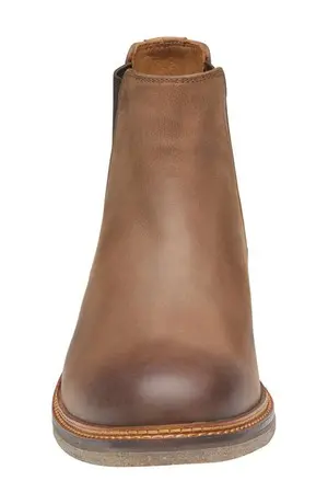 Johnston & Murphy Calder Plain Toe Chelsea Boot