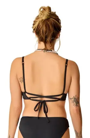 Carve Designs Stevie Reversible Bikini Top Dd Cup - Black/navy