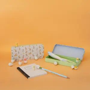 DAYDREAM SOCIETY Chick Eraser Set