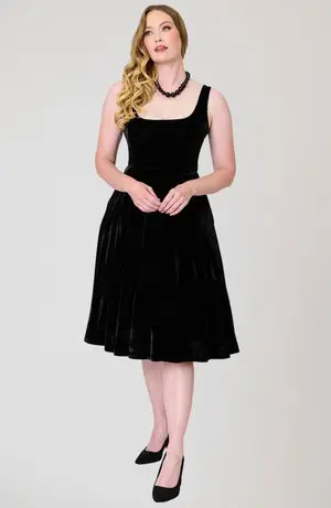 Unique Vintage Square Neck Pleated Swing Dress - Black Solid