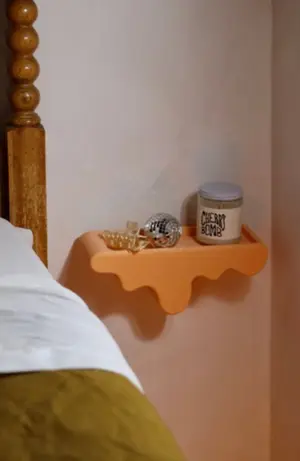 SOFIEST DESIGNS Melting Shelf - Orange Peel