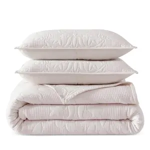 PERI HOME Medallion Floral Quilt Set, King
