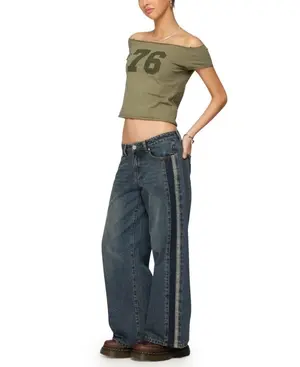 EDIKTED Contrast Panel Low Rise Jeans