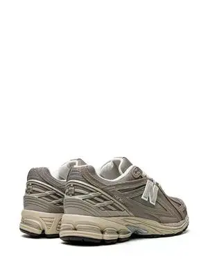 NEW BALANCE 1906r Sneakers