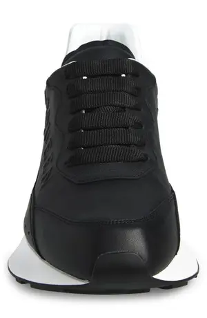 Alexander McQueen Sprint Runner Sneakers - Black/white