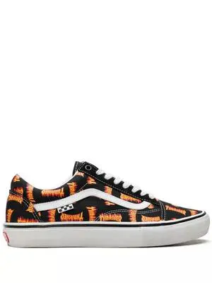 VANS X Thrasher Old Skool Flame Logo Sneakers - Black